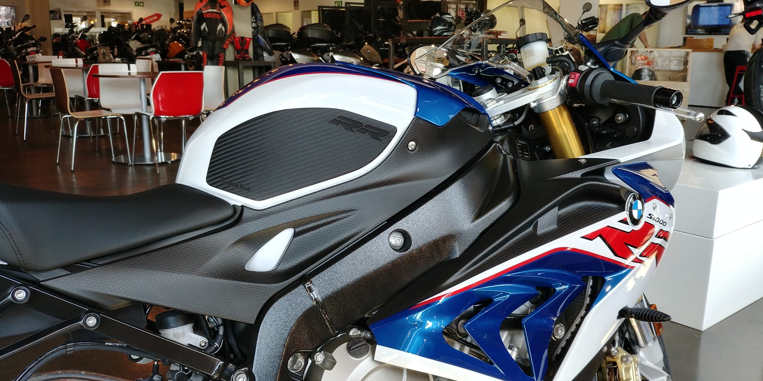 Rubbatech Knee Tank Pad SK Carbon BMW S1000RR 2009 - 2019 Models